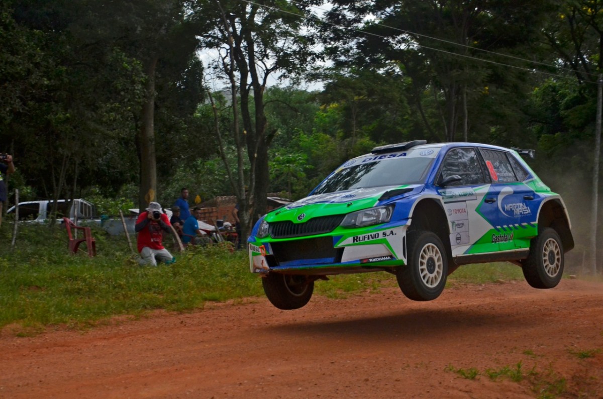 Touring y Automóvil Club Paraguayo - Juan Martín Masi y Álvaro Yaluk se ...